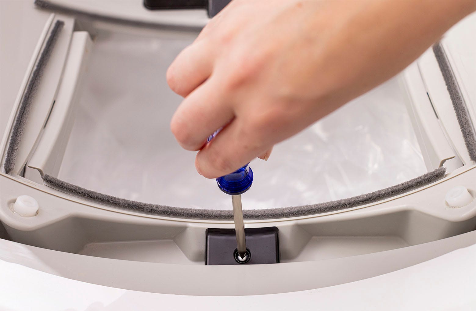 Litter-Robot 4 Cat Presence Sensor Installation Guide | Litter-Robot