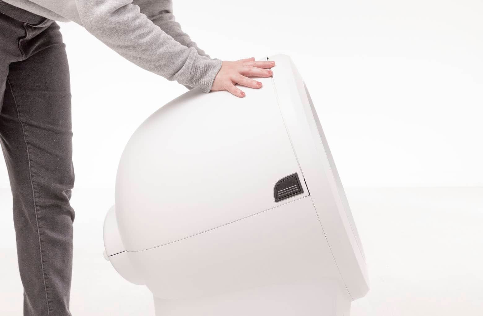 Installing Litter-Robot 4 Bonnet: Easy Replacement Guide